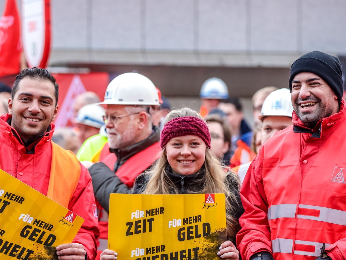 3 7 Prozent Mehr Geld Plus 1000 Euro Oder Freie Tage 3 7 Prozent Mehr Geld Plus 1000 Euro Oder Freie Tage
